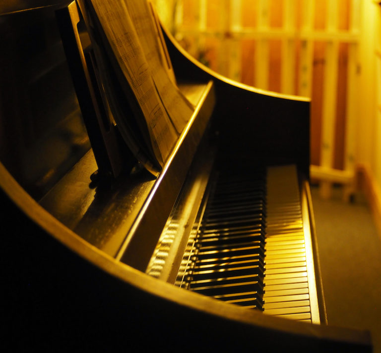Bedford Landings Blog Being a Rocker at Age 65! How these Innkeepers ...